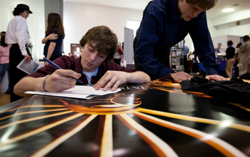 Top 8 Employee Benefits Recruits Want Most - Biz Epic