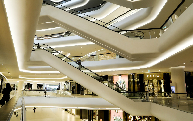 Weighing the Costs: Should you Open a Physical Shop or Online Store ...