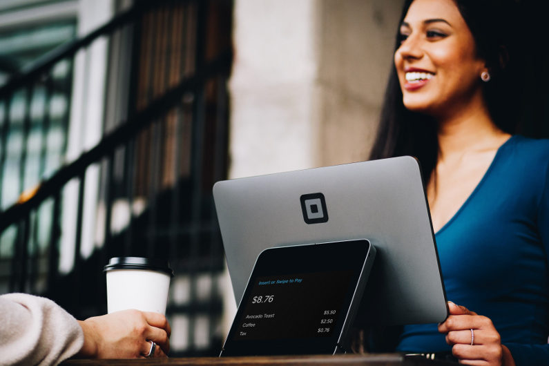 Pros and Cons of Going Cashless (Infographic) - Biz Epic